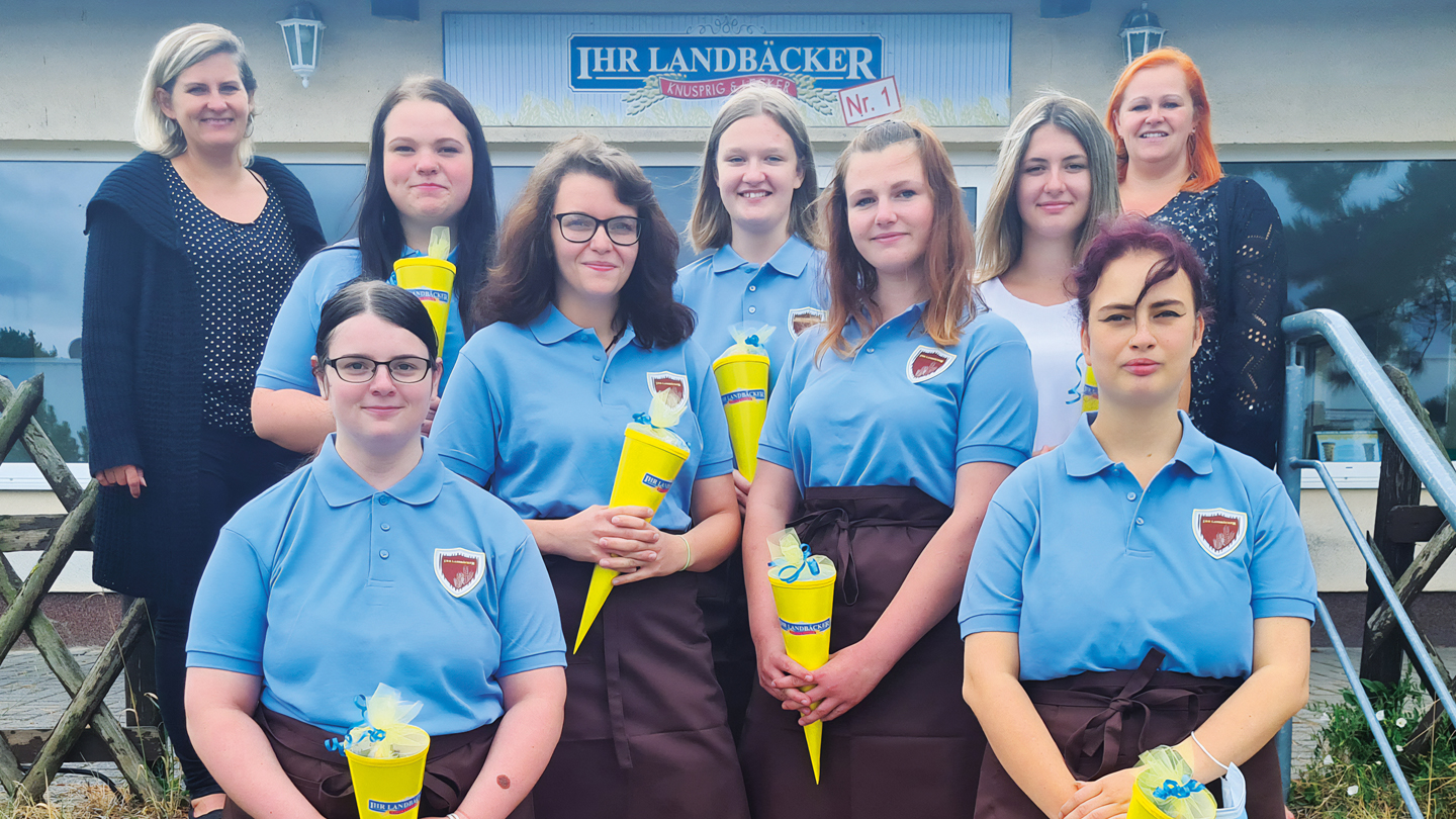 IHR LANDBÄCKER begrüßt seine neuen Azubis - Ihr Landbäcker Online-Magazin